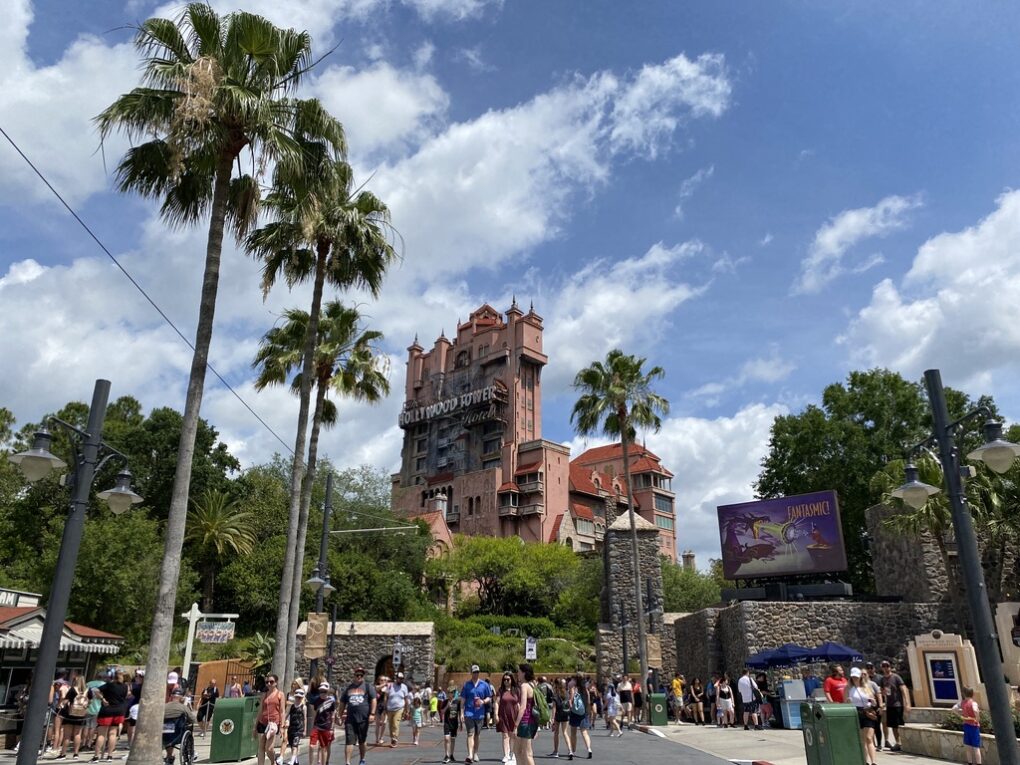 Every Building at Walt Disney World Is Under 200 Feet Tall: The Secret ...