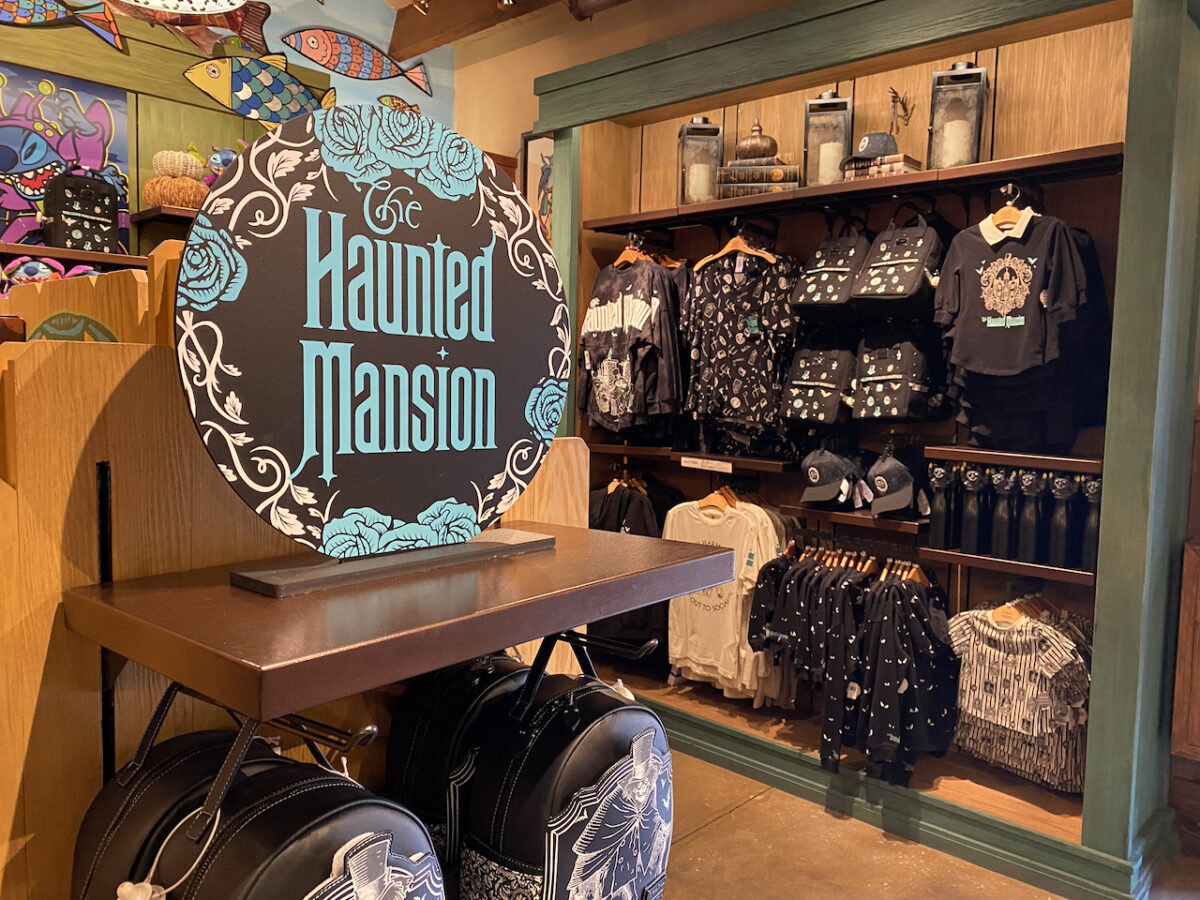 Haunted Mansion Gift Guide - Ultimate Shopping List - Steps to Magic
