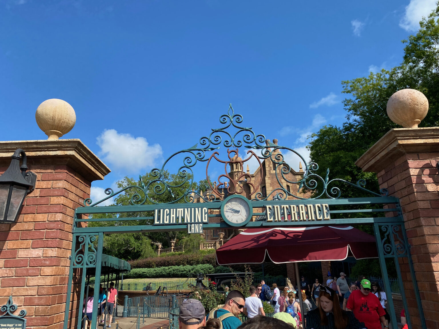 Disney World Worst Wait Lines - Most Boring Queue Areas - Steps to Magic