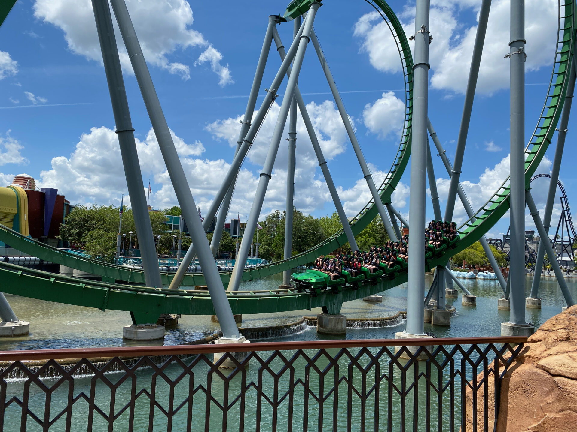 Incredible Hulk Coaster - Fun Facts & Ride Secrets - Steps to Magic