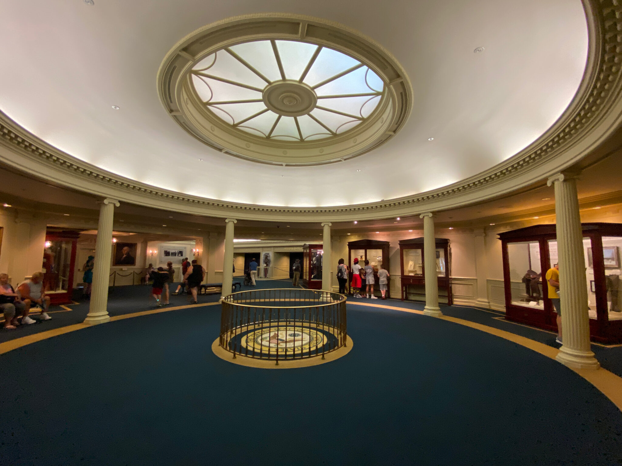 Fun Facts about the Hall of Presidents - Steps to Magic