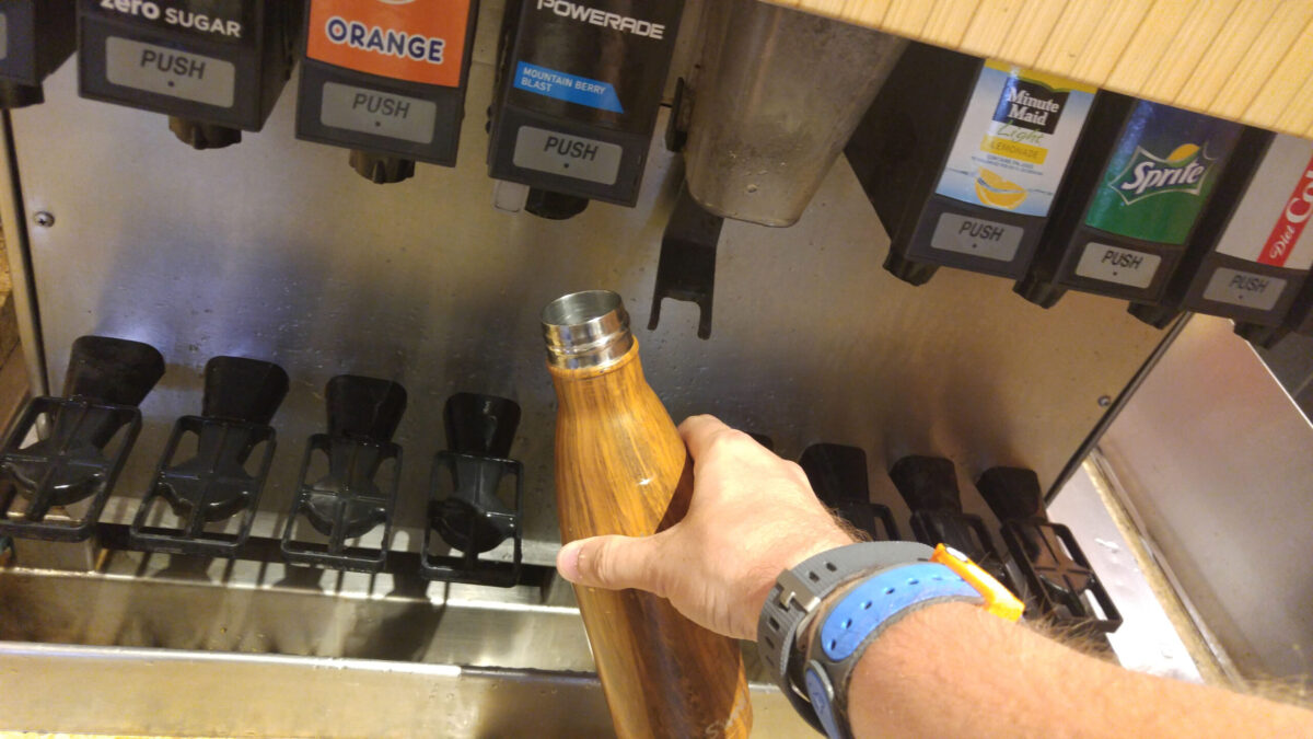Free Drink Refills at Disney World - Steps to Magic